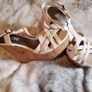 Payless - Poshmark